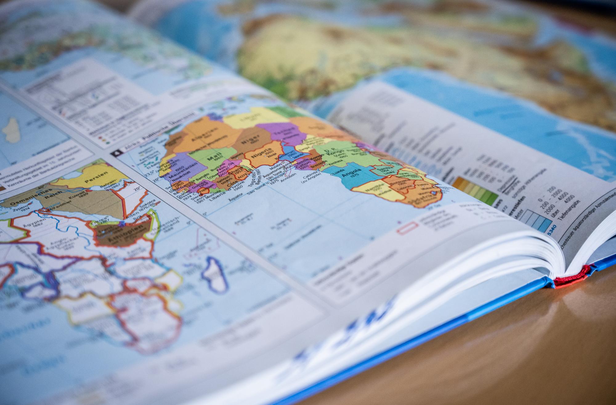 Geografie - Droste-Hülshoff-Gymnasium Berlin